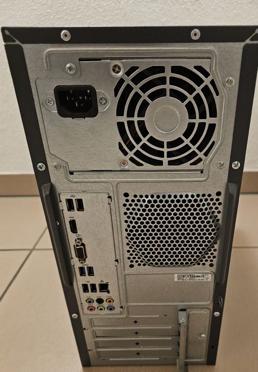 PC-Tower Asus M32 - iCore 7 - 16 GB (Defekt) in für CHF 51 – nur ...