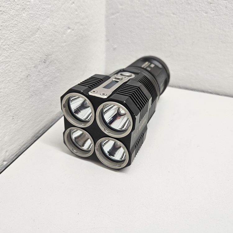 Tiny Monster TM26 von Nitecore | Kaufen auf Ricardo