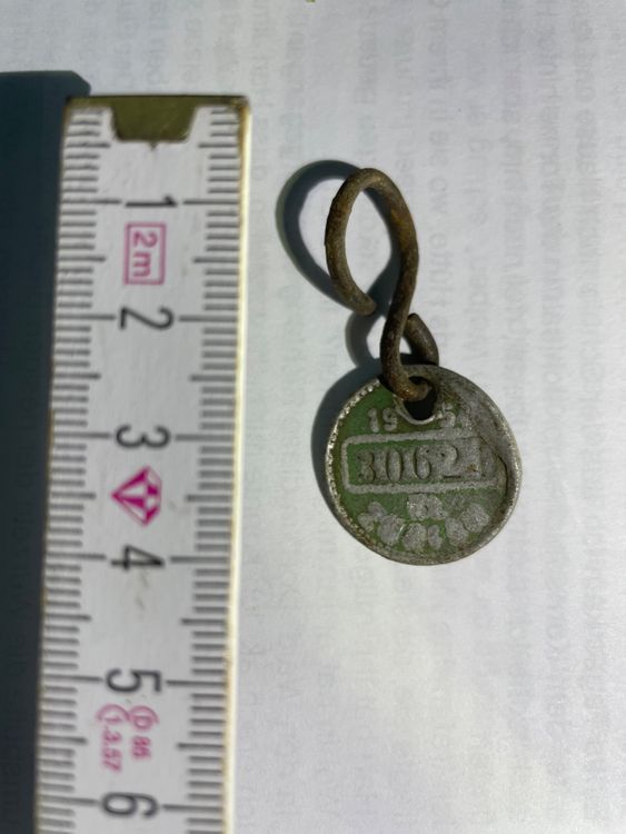 Antike Hundemarke (Gebraucht) in Esslingen für CHF 0.5 – mit Lieferung auf Ricardo kaufen