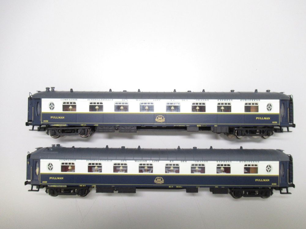 Rivarossi HR4077 Wagenset "CIWL Orient Express" AC H0 (Gebraucht) in Basel für CHF 145 – mit ...