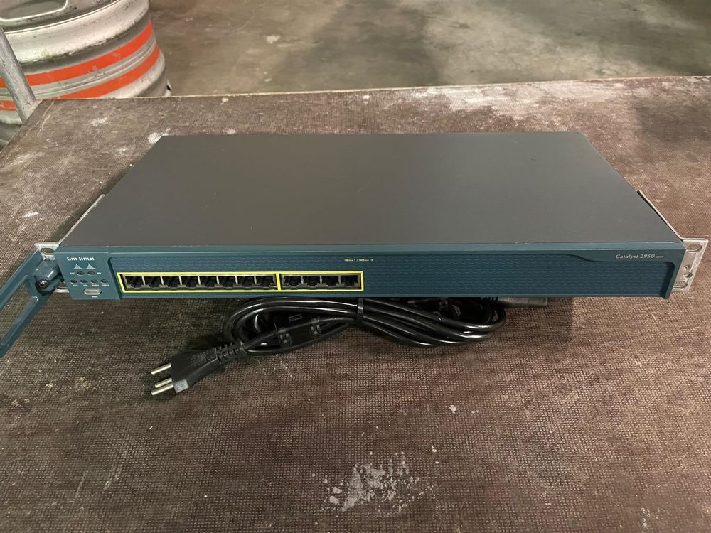 Switch Cisco Catalyst 2950 | Kaufen auf Ricardo