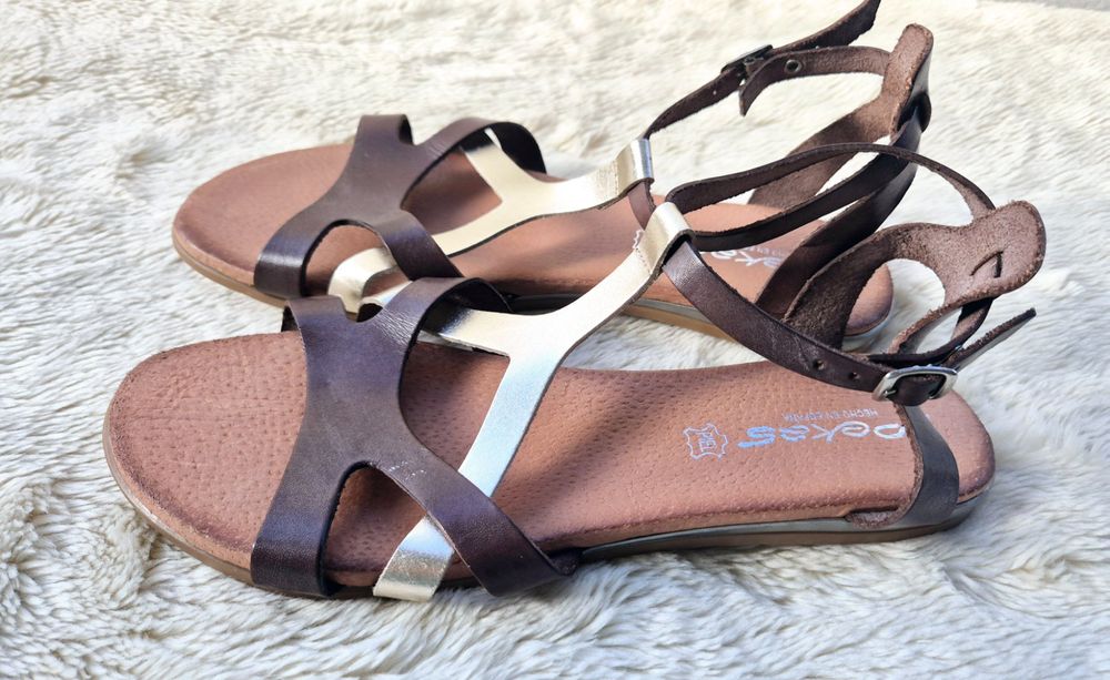 PEKAS SANDALE SANDALETTEN 40 LEDER SPANIEN STUART WEITZMAN (Neu (gemäss ...