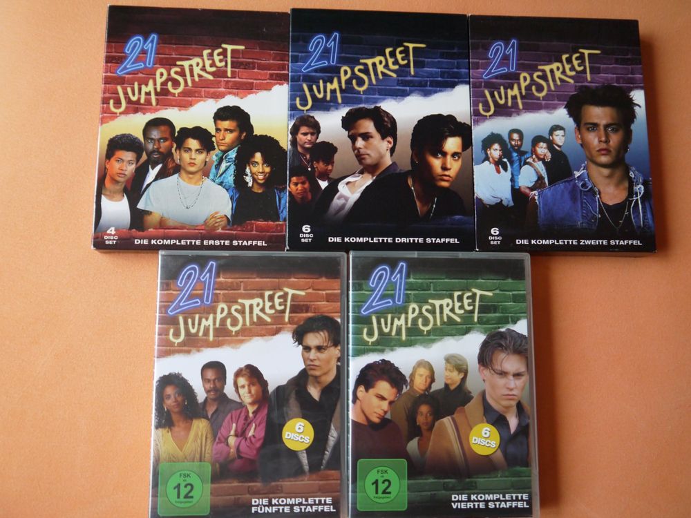 21 JUMP STREET Staffel 1-5 Die Komplette Serie (Gebraucht) in für CHF ...