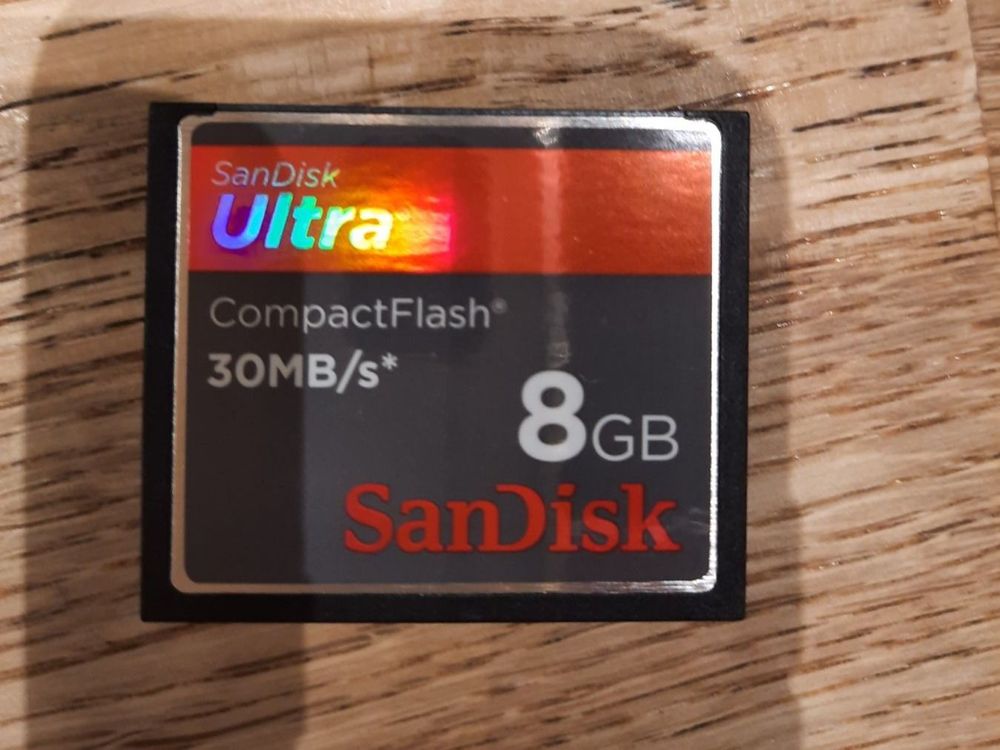 SanDisk Ultra CompactFlash 8GB | Acheter sur Ricardo