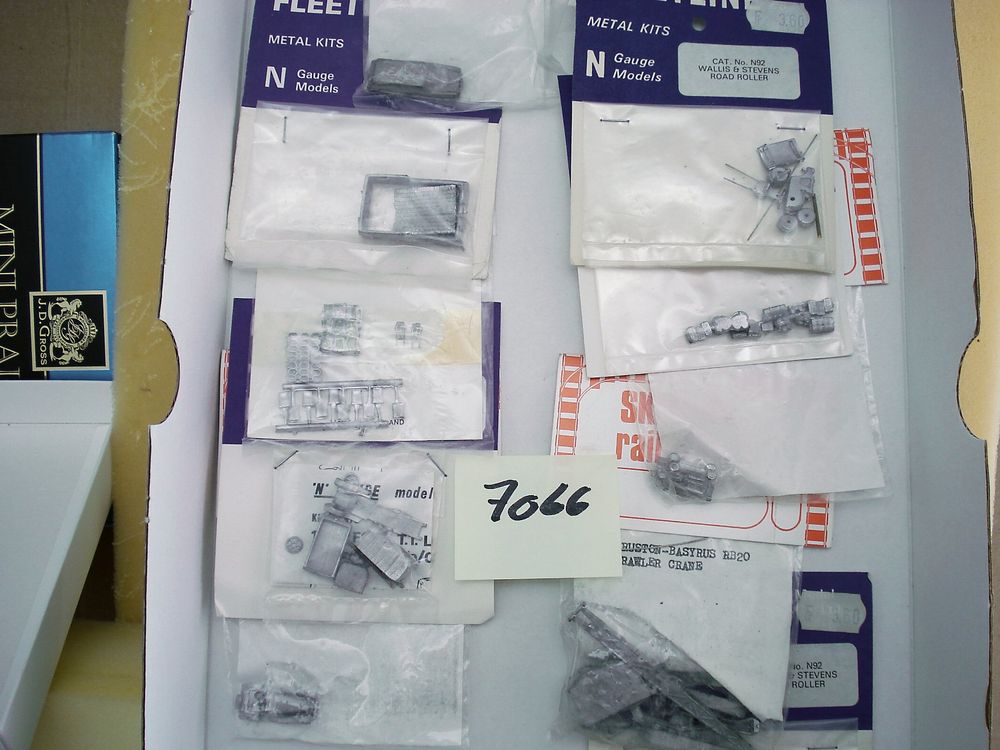 10 Metallbausätze Fahrzeuge etc Konvolut zu Spur N (7066) | Kaufen auf Ricardo