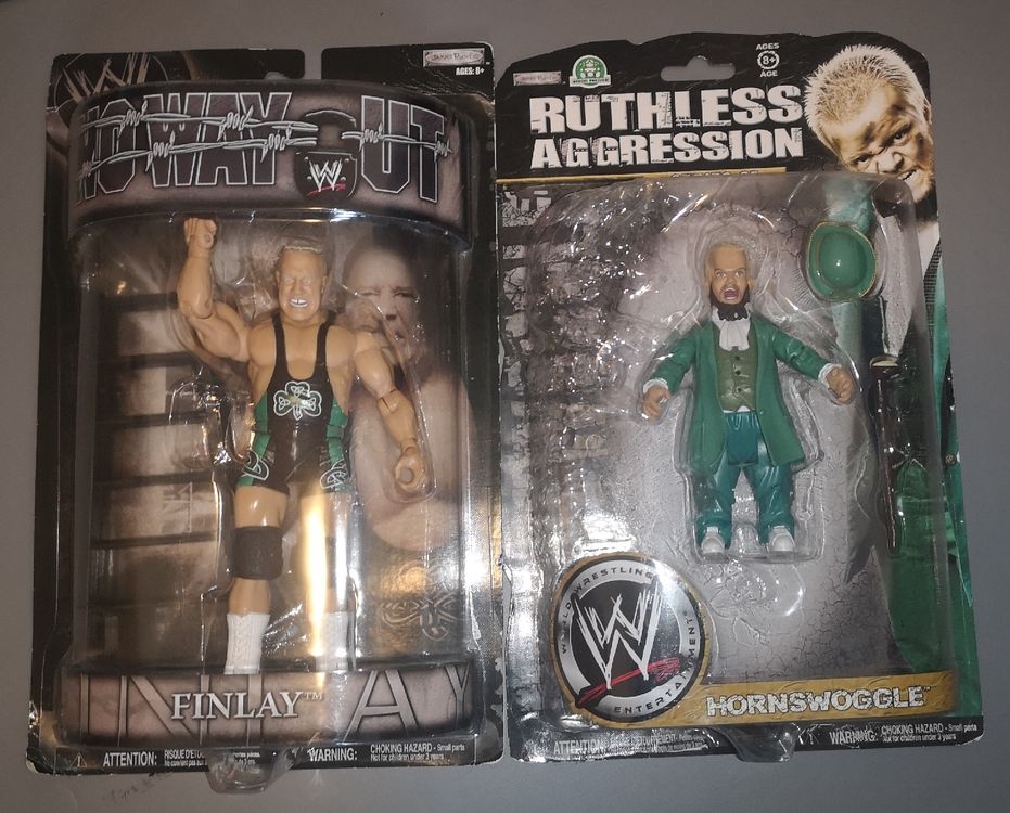 WWE Figuren Fit Finlay & Hornswoggle + Kurt Angle (Gebraucht) in ...