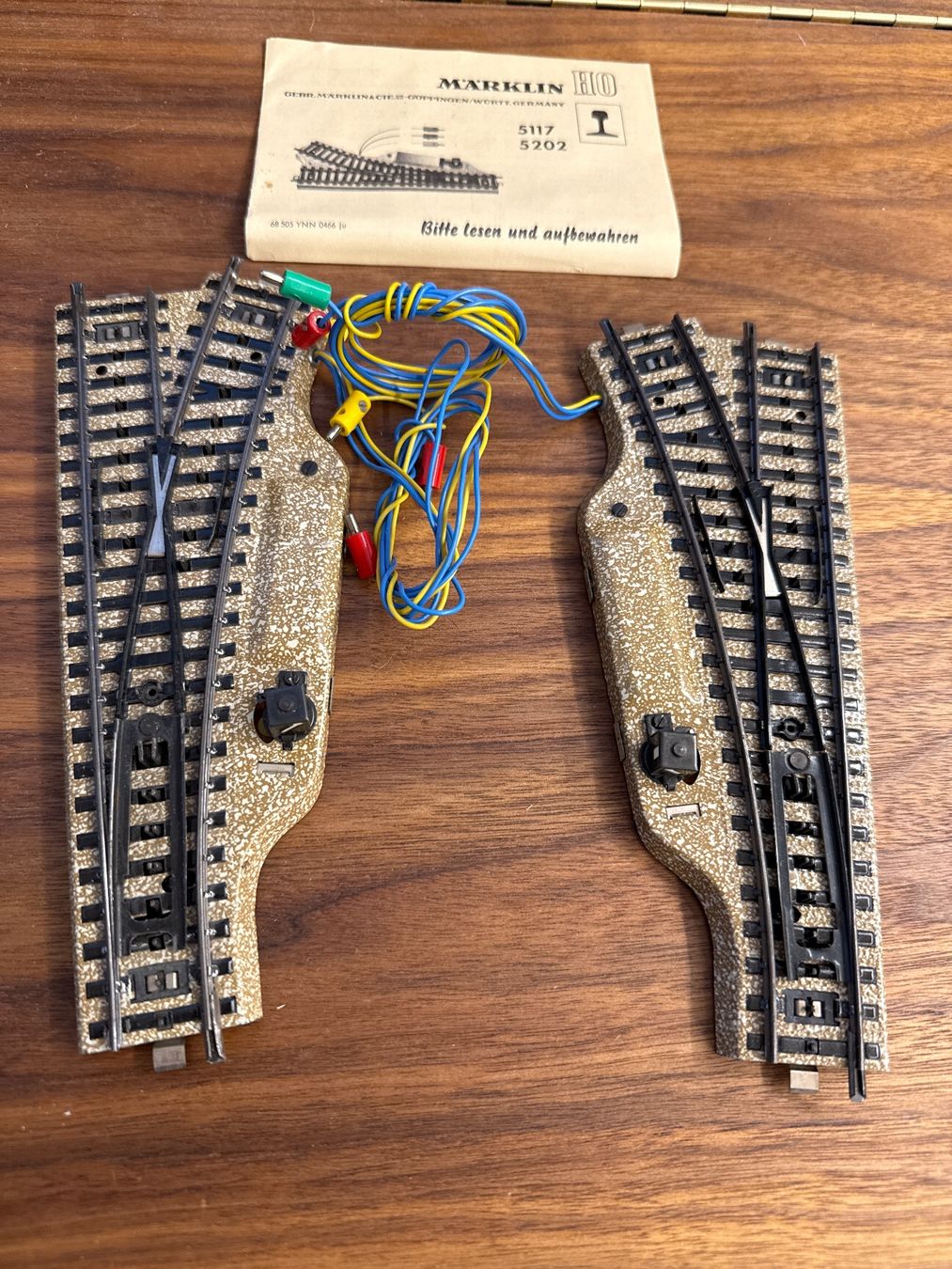 Märklin HO M-Gleis Weichenpaar 5202 mit OVP (Gebraucht) in Linthal für ...