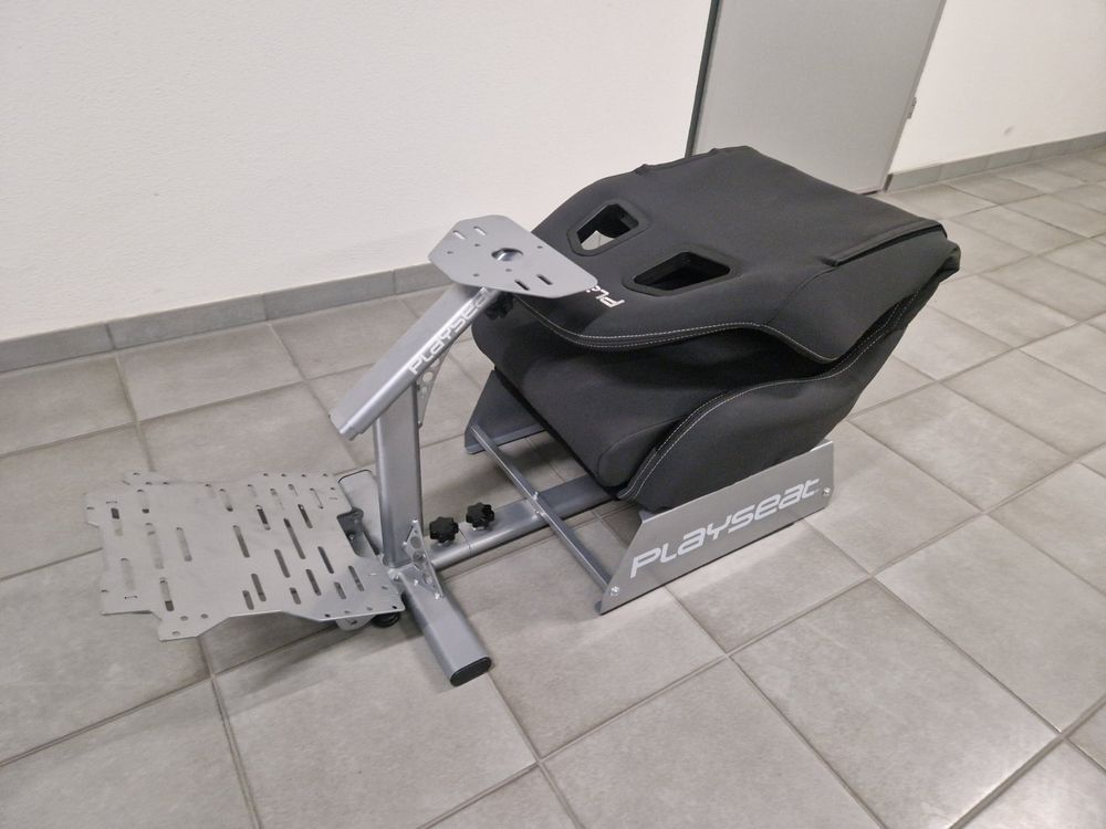 Playseat Racing SIM Rig (Gebraucht) in Thun für CHF 166 – nur Abholung ...