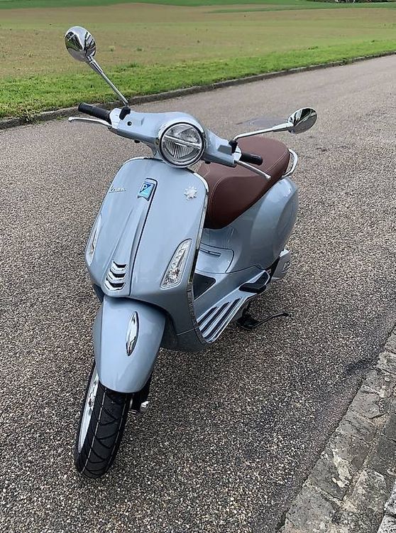 Vespa Primavera 125 ABS, 2022 (Gebraucht) in Basel für CHF 3900 – nur Abholung auf Ricardo kaufen