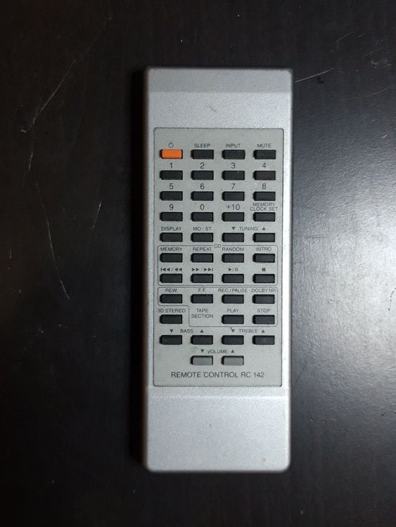 Télécommande RC 142 (Gebraucht) in Bionnens für CHF 2 – mit Lieferung ...