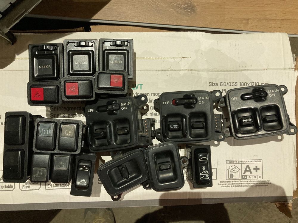 Bedienteile zu Honda CRX (Gebraucht) in Dürrenroth für CHF 200 – nur Abholung auf Ricardo kaufen