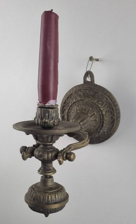 Schwenkbarer Kerzenhalter aus Messing antik (Gebraucht) in Flums für CHF 29 – mit Lieferung auf ...