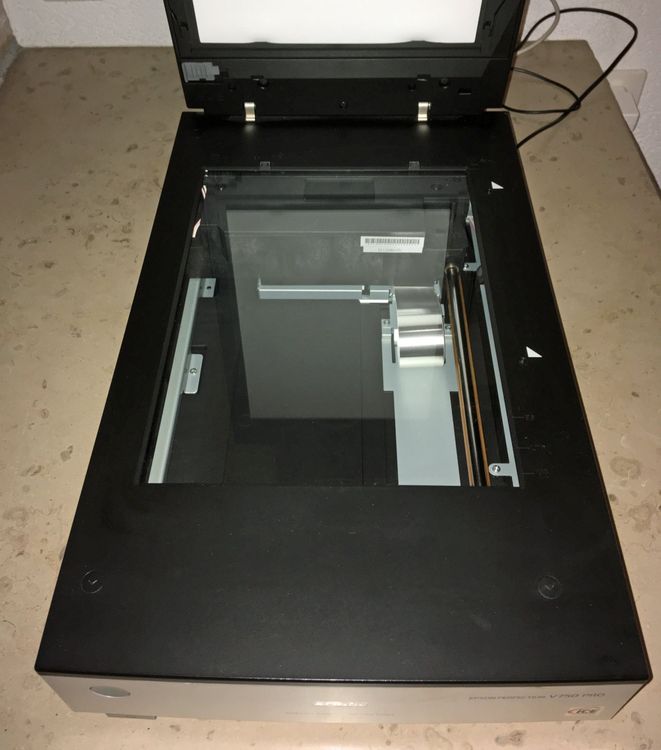Epson Perfection V750 Pro Fotoscanner | Kaufen auf Ricardo