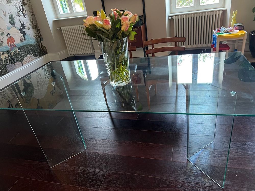 Beautiful Glass Dining Table - Perfect for every house (Gebraucht) in Ruvigliana für CHF 260 ...