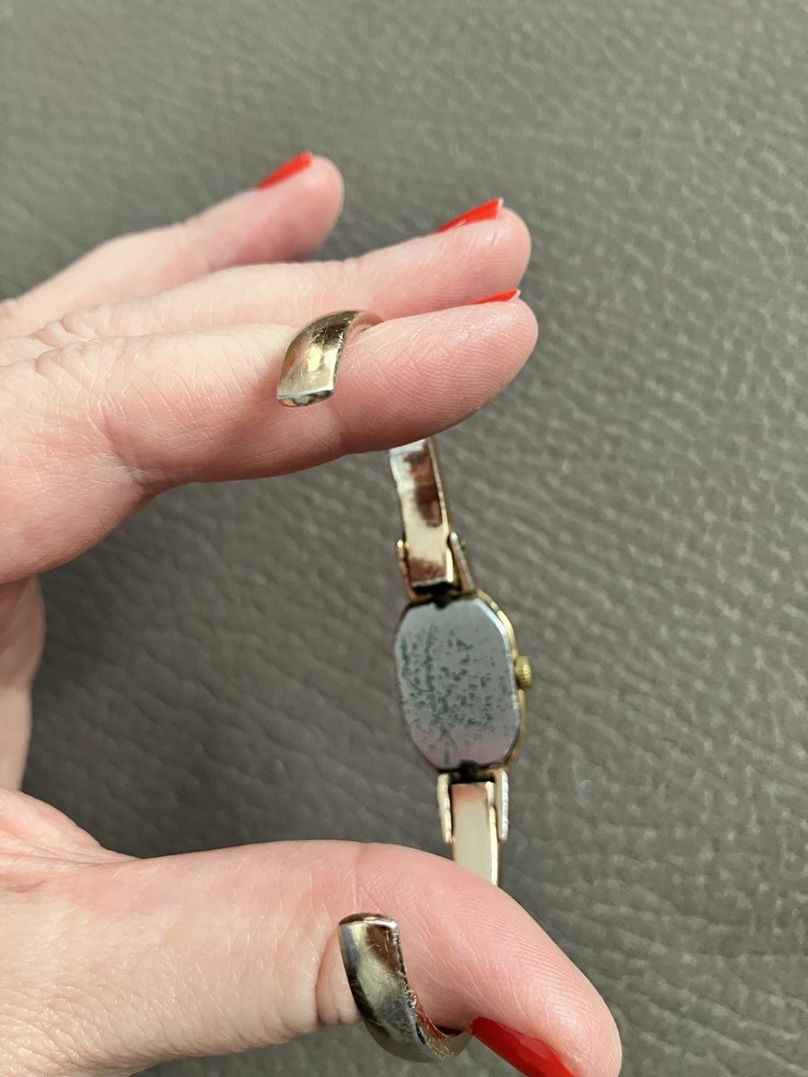 Alte sowjetische Damenuhr Slava 17 Jewels ( ca 1955 ) (Gebraucht) in Heerbrugg für CHF 40 – mit ...