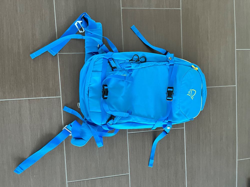 Norrona Lofoten 30lt Ski-Rucksack | Kaufen auf Ricardo