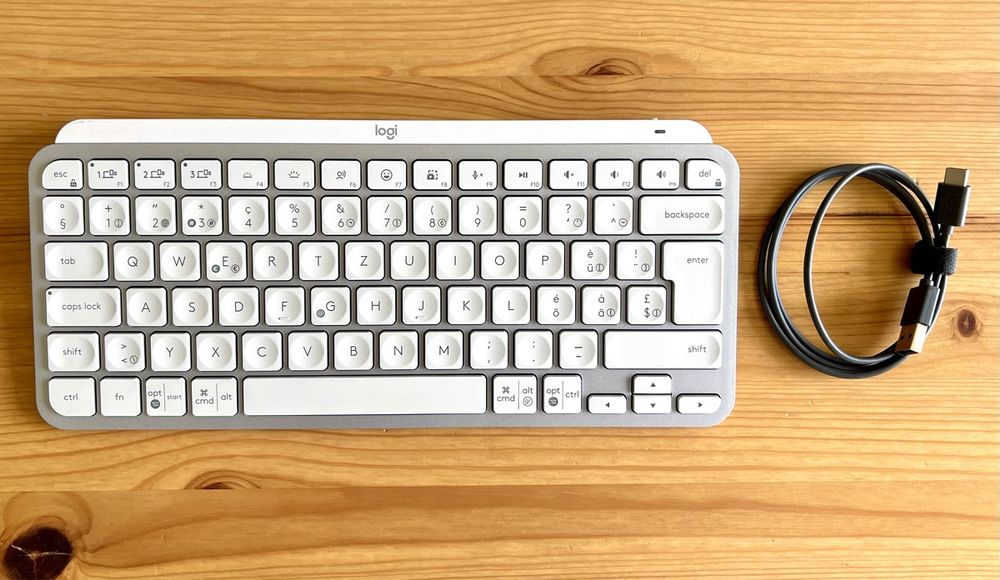 Logitech MX Keys Mini Keyboard - Swiss Layout | Kaufen auf Ricardo