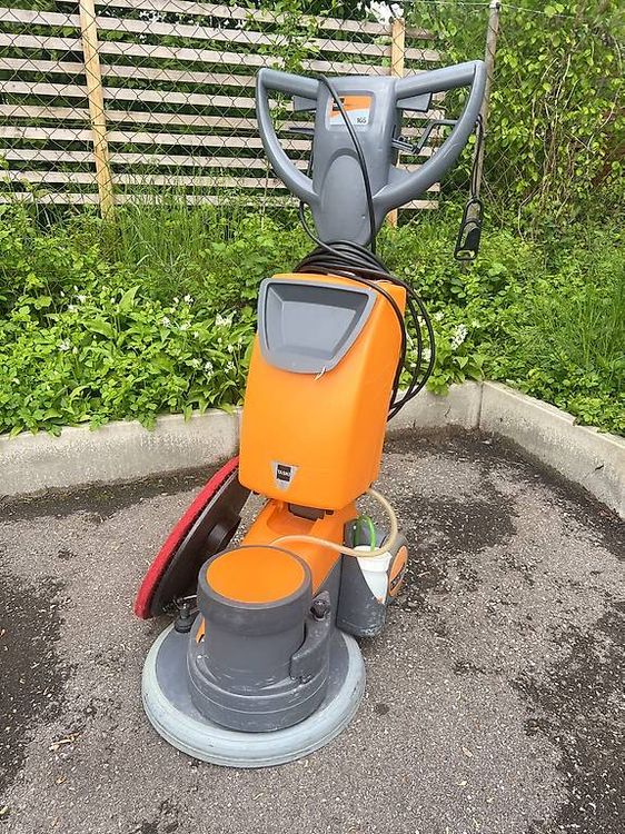 Taski 43 DLS einscheibenmaschine( wetrok cleanfix) (Gebraucht) in Birr ...