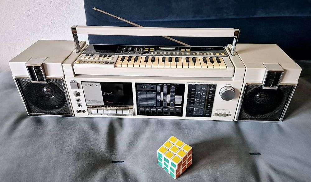 Fisher SC300 Boom Box with Keyboard (Gebraucht) in Winterthur für CHF ...