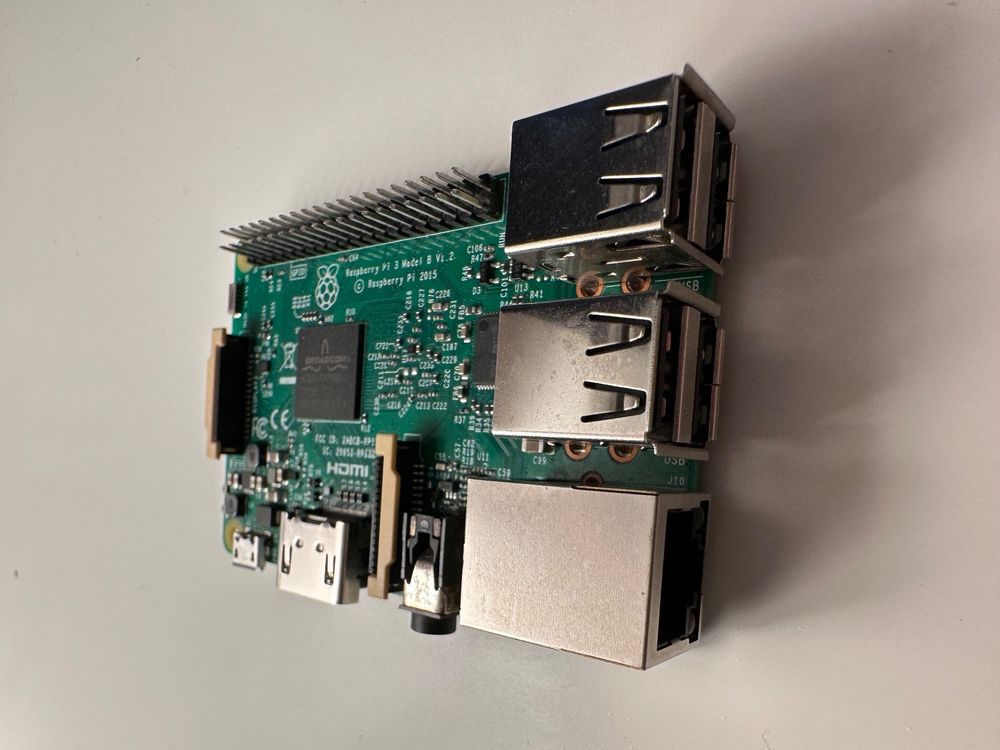 Raspberry Pi 3 Model B V1.2 (Gebraucht) in Werdenberg für CHF 69 – mit ...