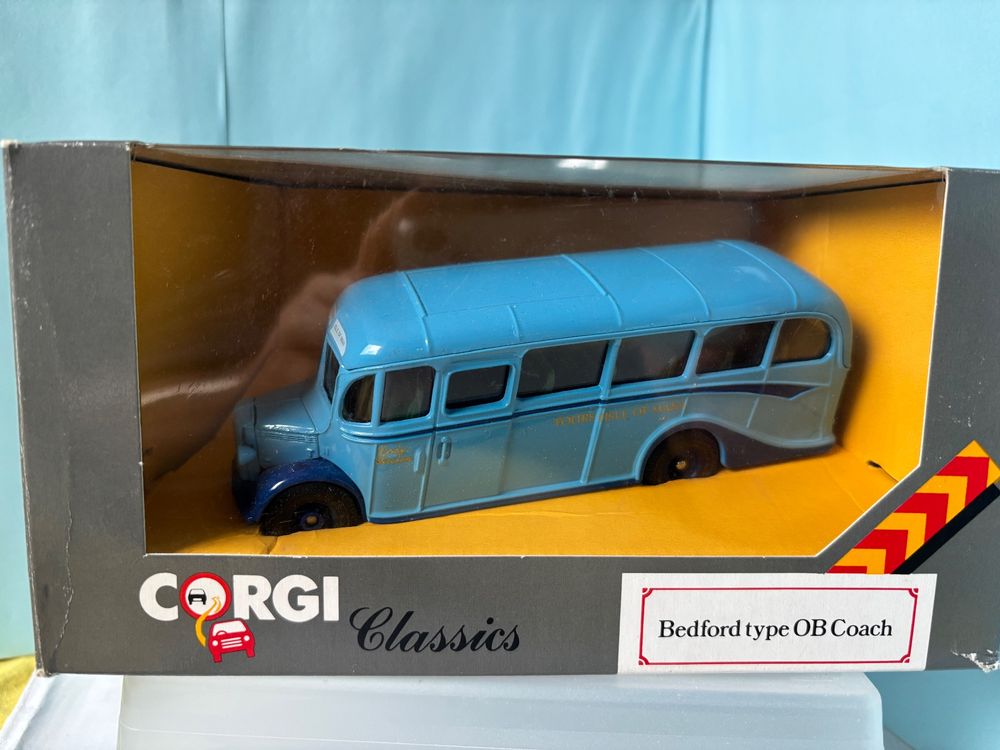 Corgi Classics 97100 Bedford type OB Coach in OVP - 1/43 (Gebraucht) in ...