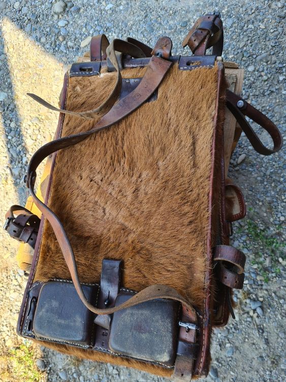 Militär Fellrucksack mit komplettem Inhalt (Gebraucht) in Engwang für ...