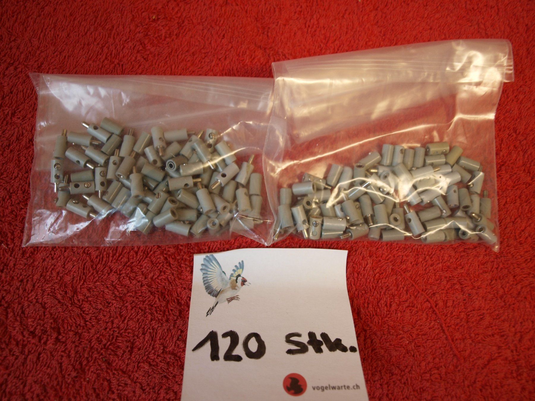 120 Stück Rot von Märklin Gebraucht 60 Muffen 60 Stecker (Gebraucht) in ...