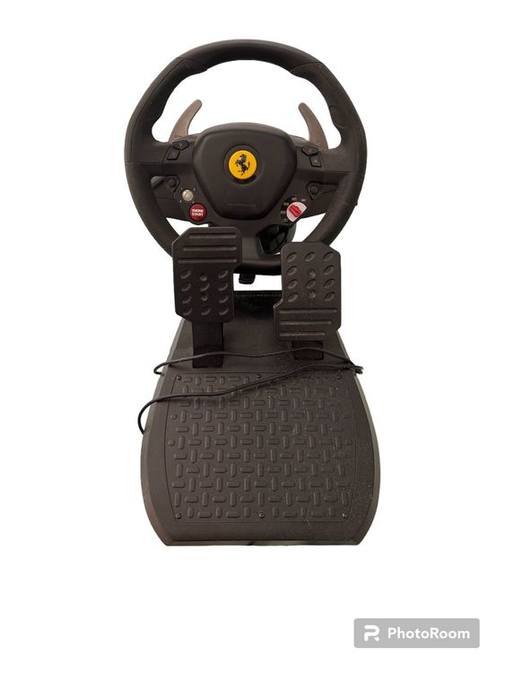 Thrustmaster Ferrari 458 Xbox 360 (Gebraucht) in Riehen für CHF 30 ...