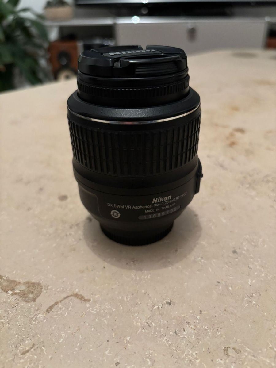 Nikon D3000–Kit complet: boîtier, deux objectifs, accessoire (Gebraucht ...