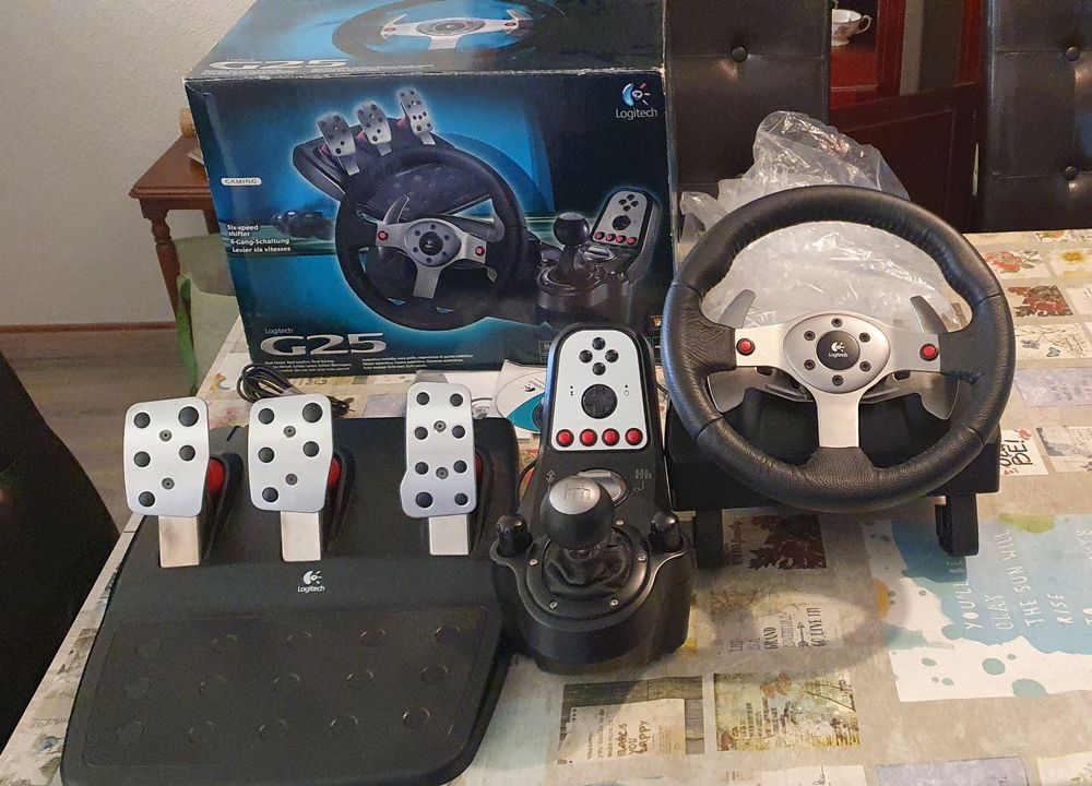 Logitech G25 (with shifter) | Kaufen auf Ricardo