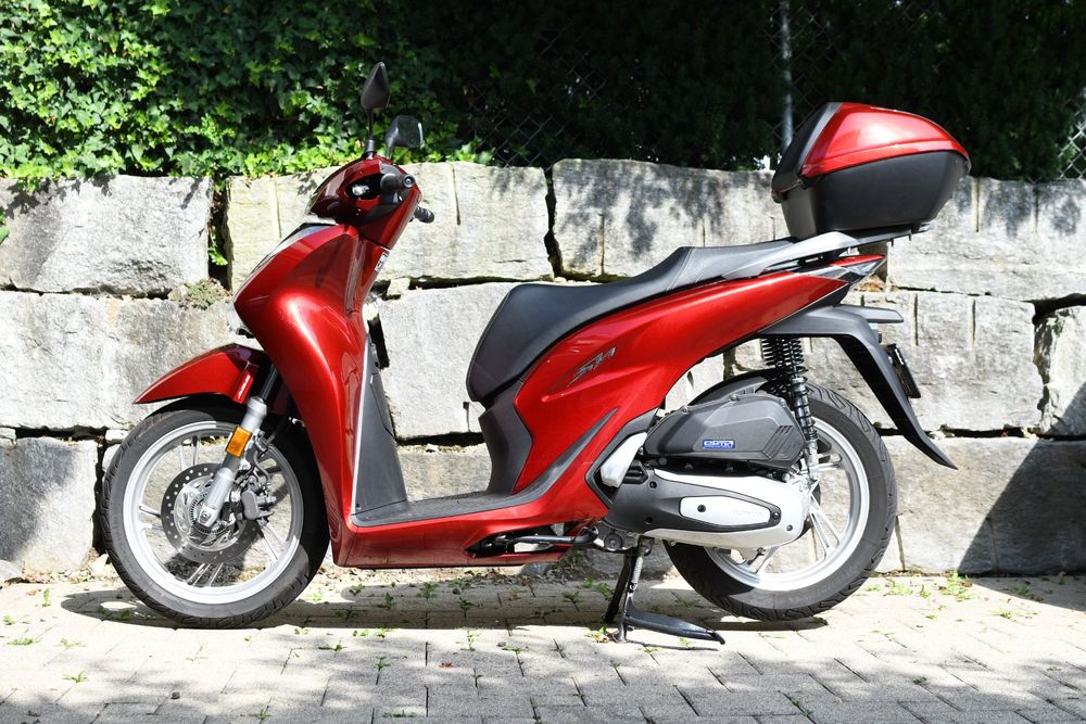 Honda SH125ADL Candy Luster Red (Gebraucht) in Dürnten für CHF 3300 ...
