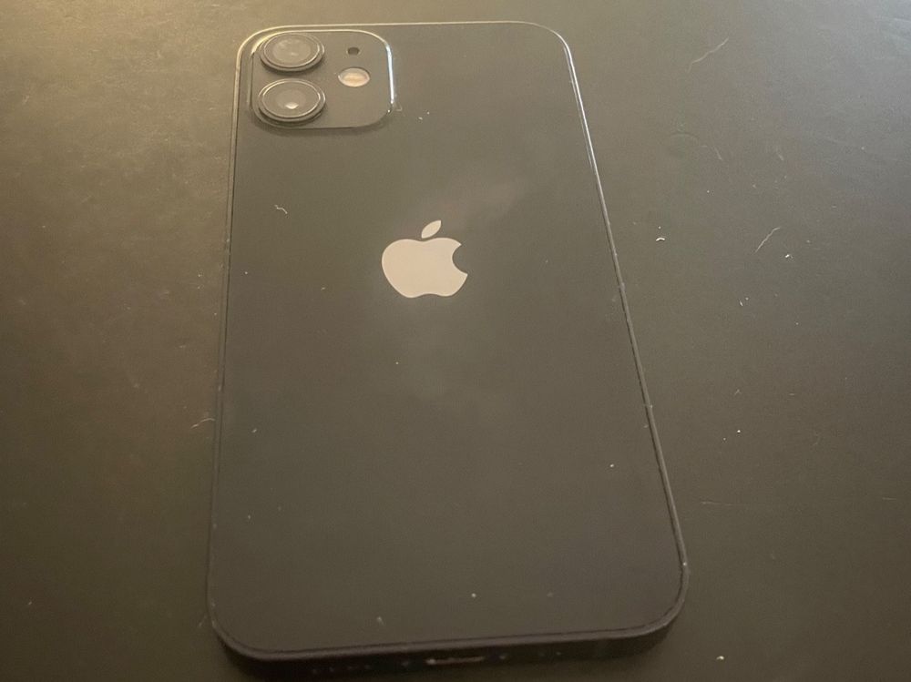 iPhone 12 Mini 128GB black DEFEKT Wasserschaden | Kaufen auf Ricardo