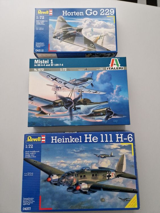 Vier Modellbauset 1:72, Go 229, Ju 88 A-4, He 111, Me 321 | Kaufen auf ...
