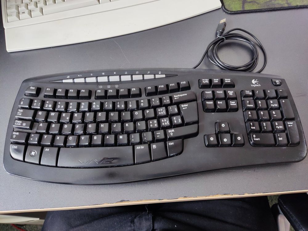 Logitech Comfort Wave 450 Kabel Tastatur (Gebraucht) in Thundorf für ...