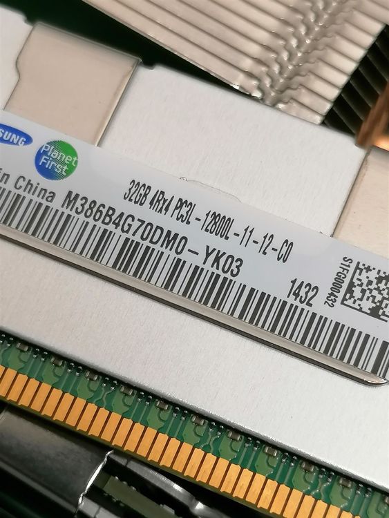 Intel R2000 Server / 512 GB PC3L Ram!!! (Gebraucht) in Niederdorf für ...