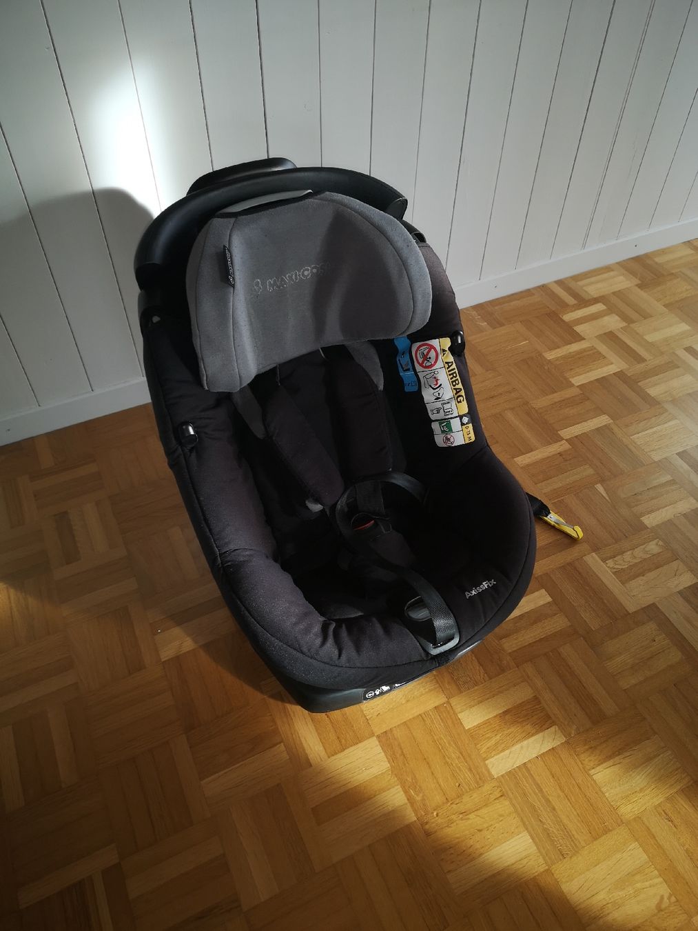 Maxi Cosi AxissFix Autositz, drehbar (Gebraucht) in Grasswil für CHF 50 ...