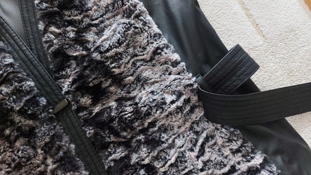 Webpelzgilet / Weste "Bastion Collection" Gr. 42 (Neu (gemäss ...