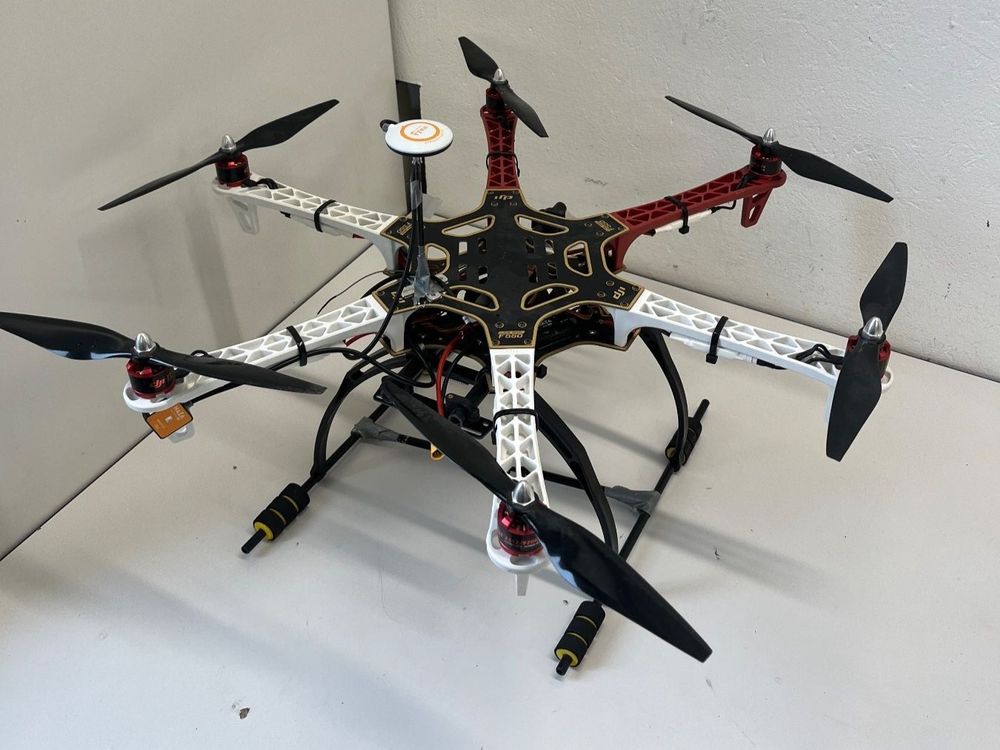 DJI Flamewheel F550 ARF Kit + Naza Multirotor V2 controller (Defekt) in ...