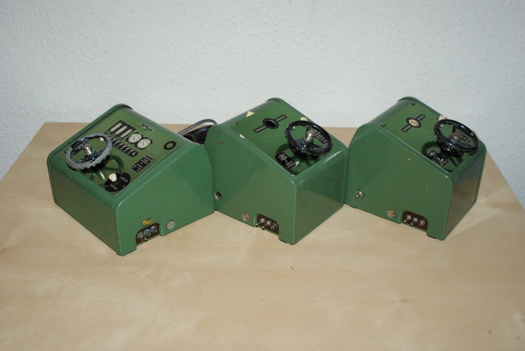 1 x Buco 56/12 Transformer 40 VA/ 2 x 56/52 Fahrregler (Gebraucht) in ...
