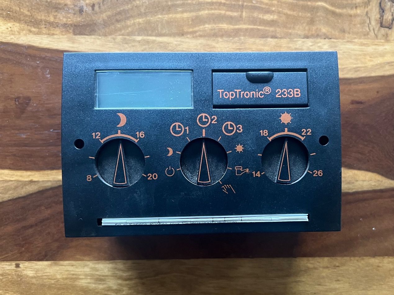 Hoval Toptronic 233B - Heizungsregler (Gebraucht) in Romanshorn für CHF ...