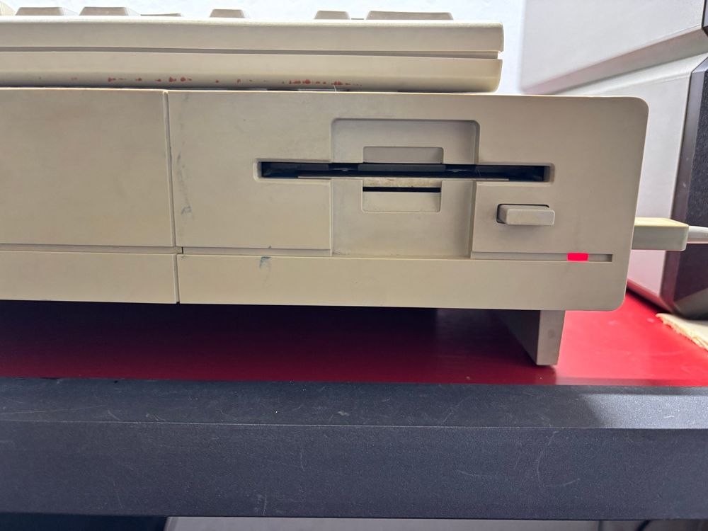 Amiga 1000 mit Maus, Tastatur, Anleitung, Workbench (Gebraucht) in ...