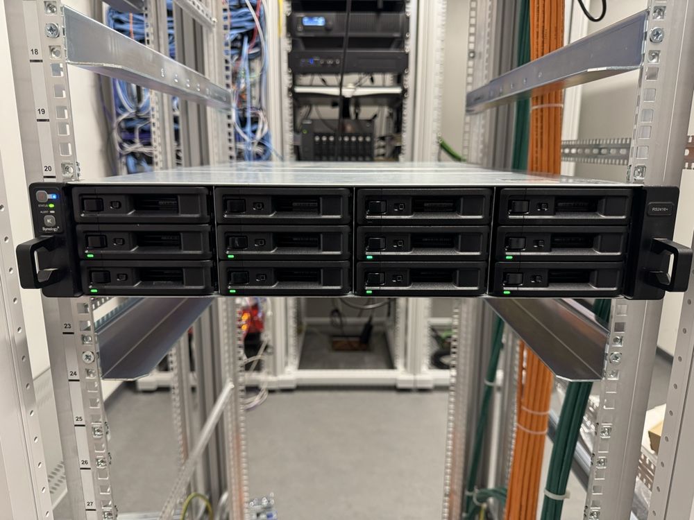 Synology RS2416+ RackStation NAS mit 12x 16TB IronWolf Pro! (Defekt) in ...