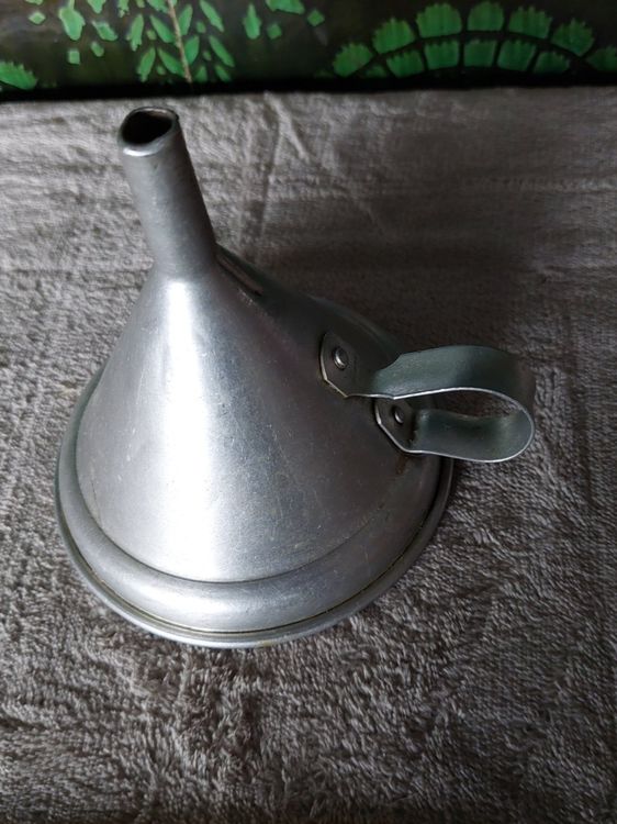 Vintage Alu-Trichter aus Grossmutters Zeiten (Gebraucht) in Otelfingen ...