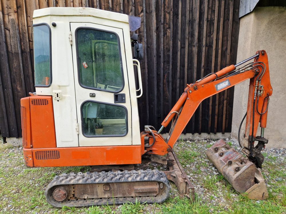 Schaeff HR12 Miniraupenbagger (Gebraucht) in Schübelbach für CHF 9334 ...