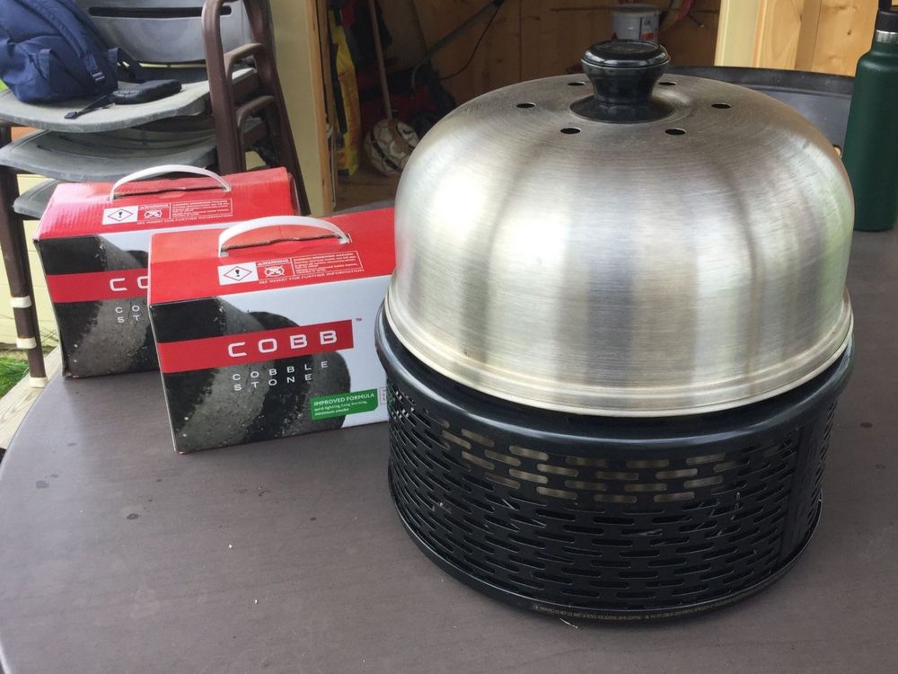 Cobb Pro Grill mit Briketts | Kaufen auf Ricardo