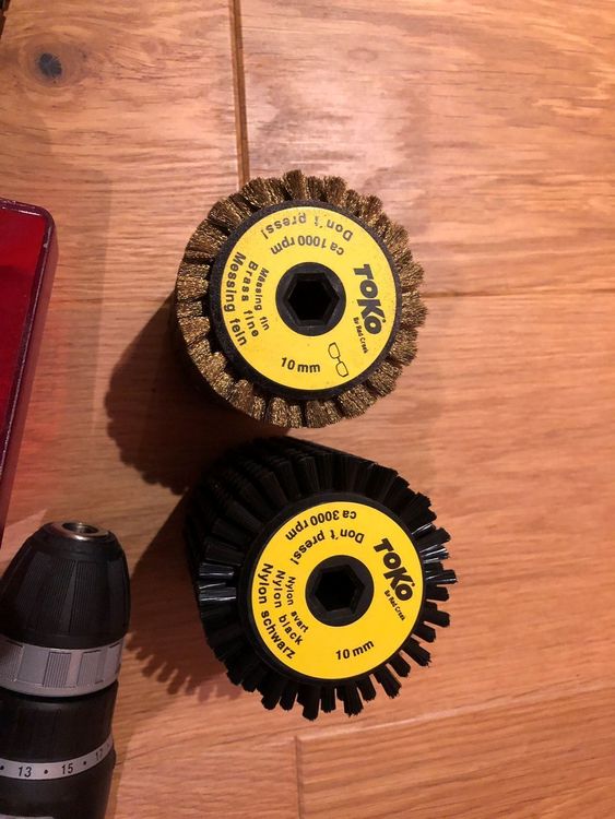 Toko Rotor-Bürsten inkl. Akkumaschine (Neu und originalverpackt) in ...