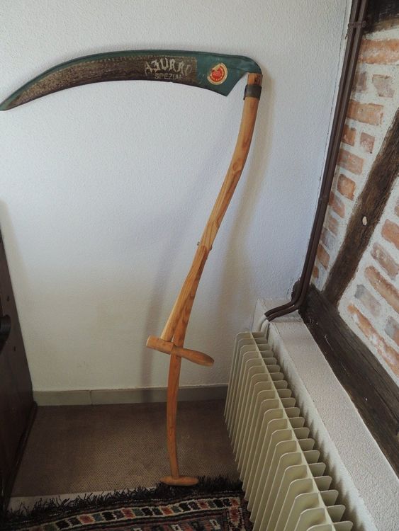 Sense mit Wetzstein im Köcher | Kaufen auf Ricardo