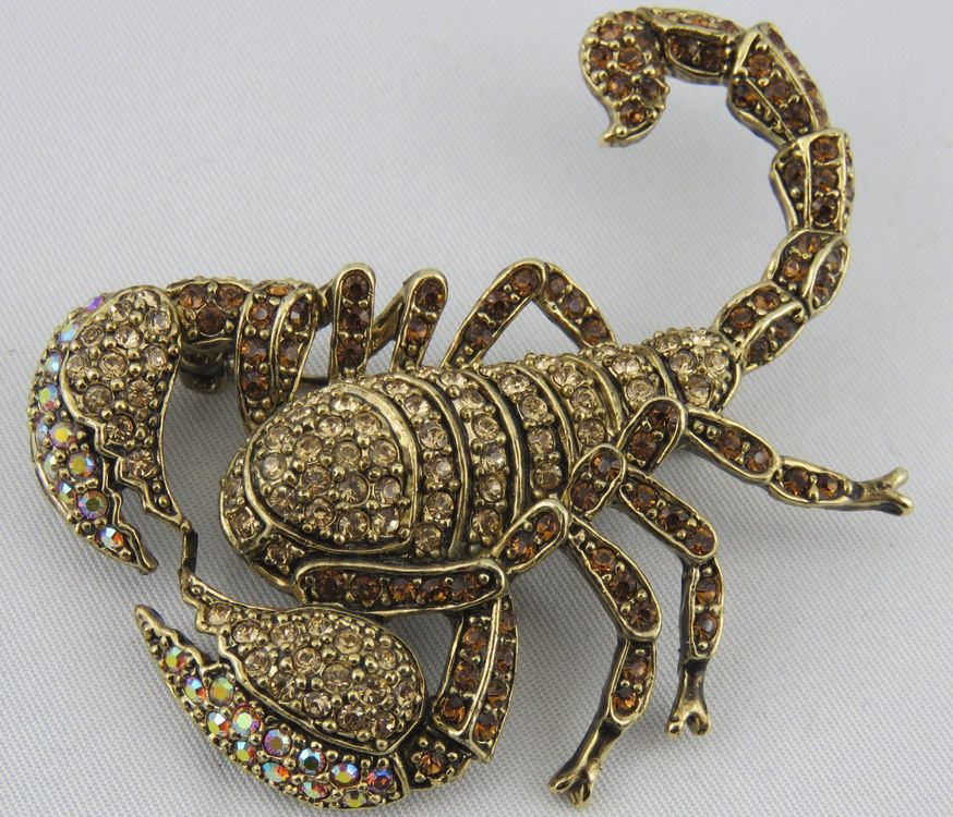 Brosche - SKORPION mit Glitzersteinen - Neu - 6x5cm | Kaufen auf Ricardo