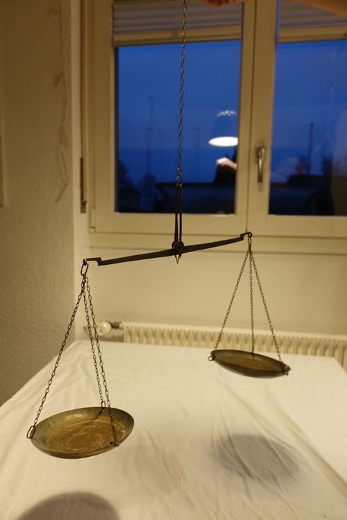 Antike Waage Chilog | Kaufen auf Ricardo