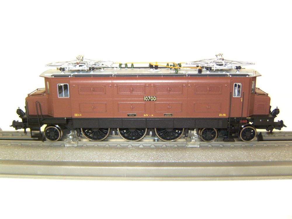 Roco H0 78090 Elektrolokomotive Ae 3/6ˡ 10700, SBB (Neu und ...